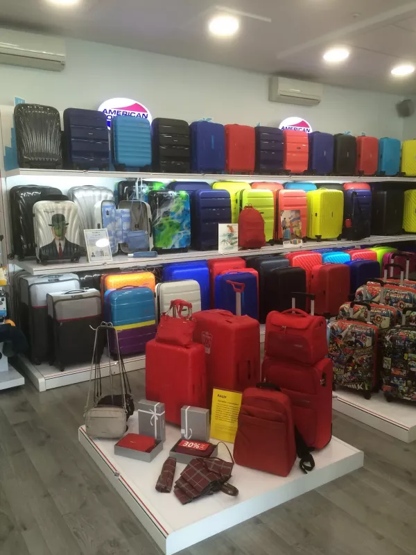 ᐅ American Tourister Київ проспект Перемоги, 3А